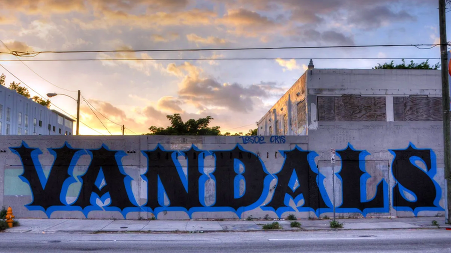 Ben Eine - Contemporary Artist